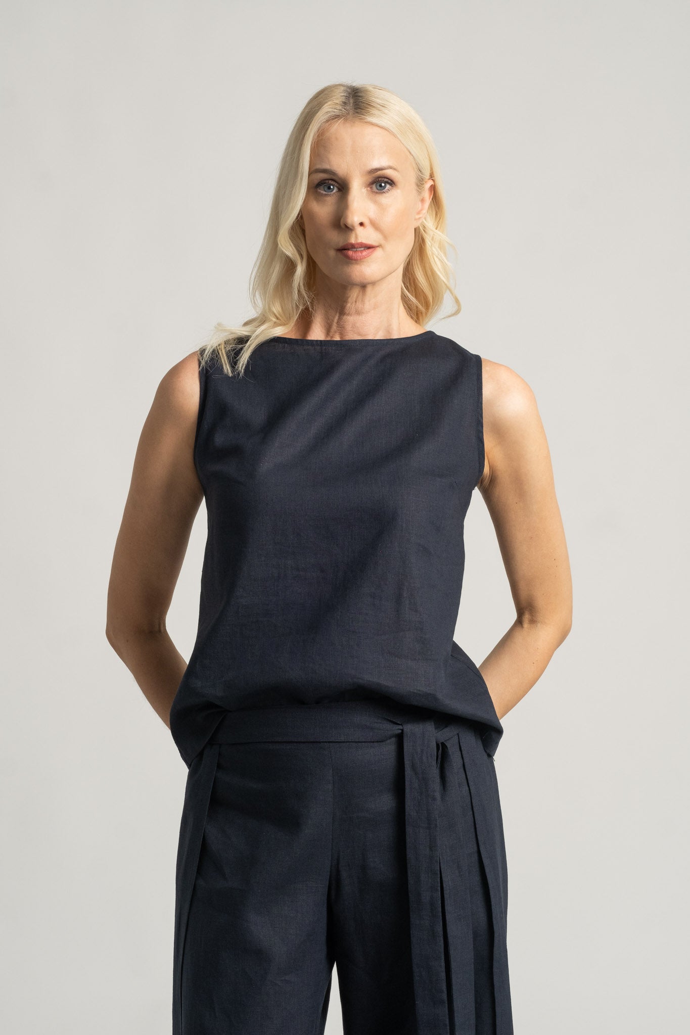 LUXMII - Luxury Linen Clothing for Women