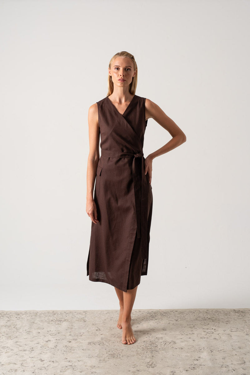 The Safari Linen Wrap Dress Brown Espreso - LUXMII